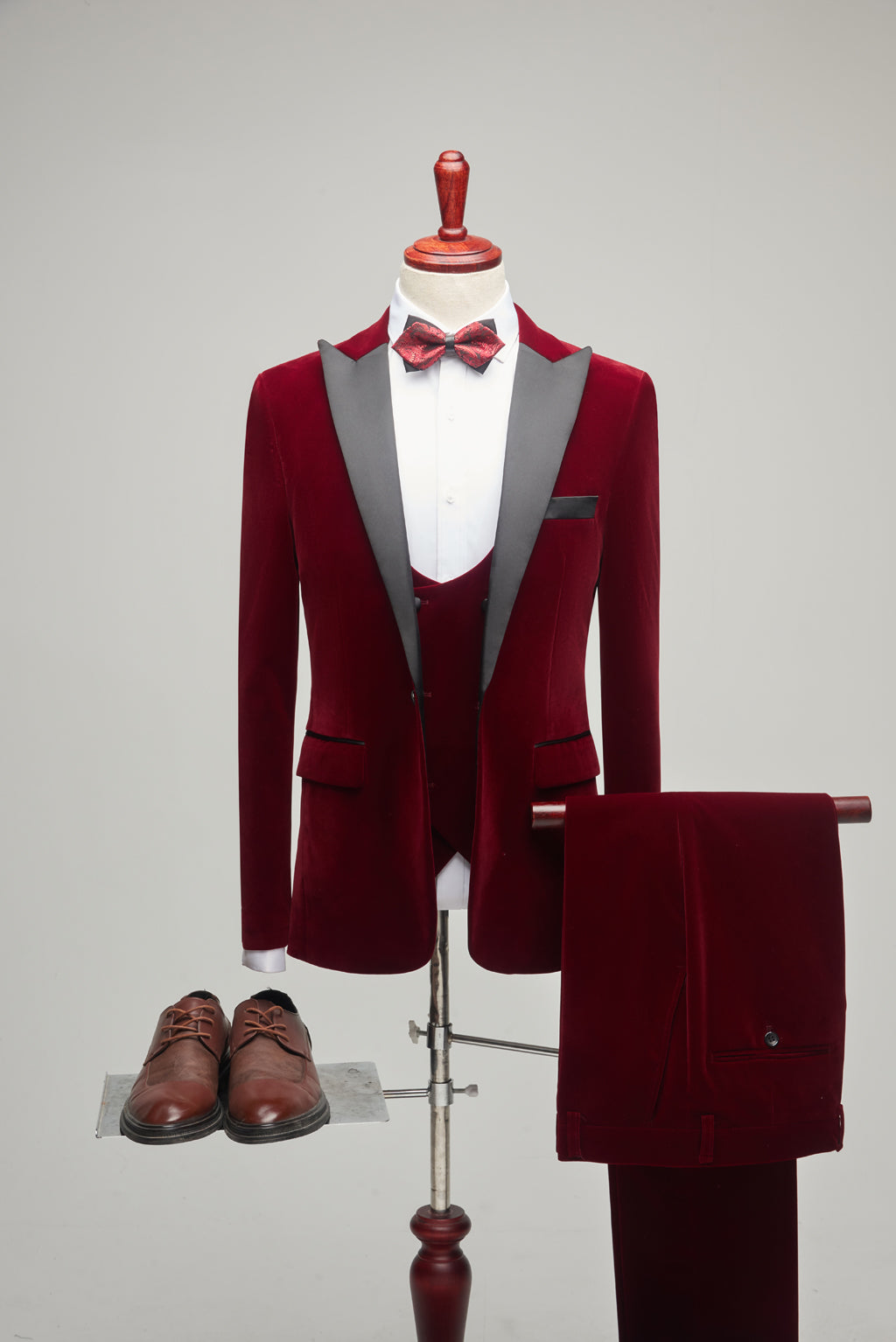 Men's 3 piece Solid Suits in Red For Church Dinner Wedding Prom – MOGU SUIT